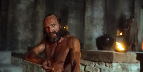 Pokračování Troji Ralph Fiennes Je Drsný Odysseus Jenž V Traileru