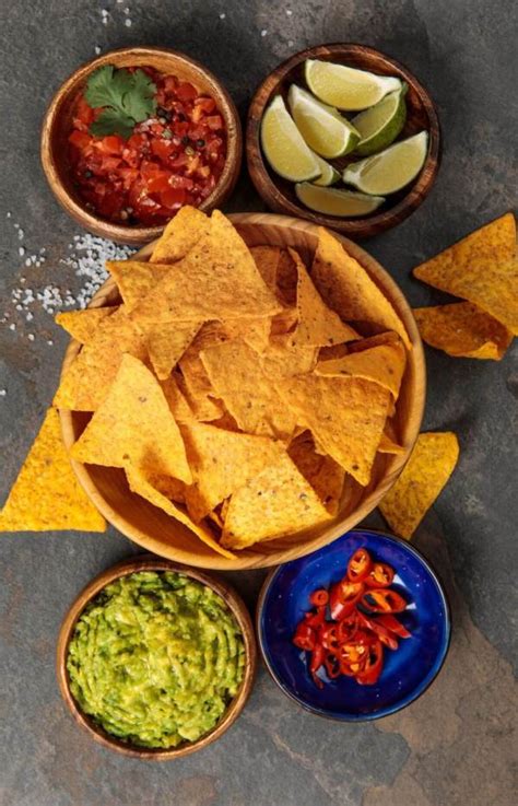 20 Popular Nacho Toppings Best Easy Topping Ideas