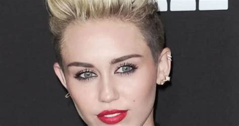 Miley Cyrus Opens Up About Vma 2013 Act Videos Metatube