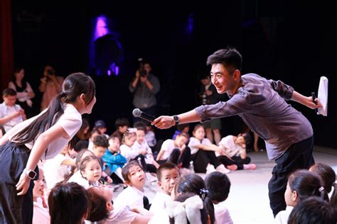 China Soong Ching Ling Foundation Hosts Drama Education Class For