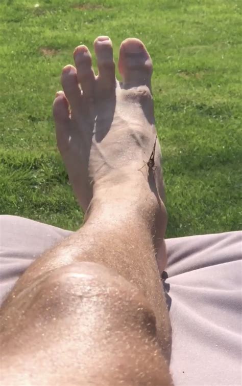 Jake Quickendens Feet