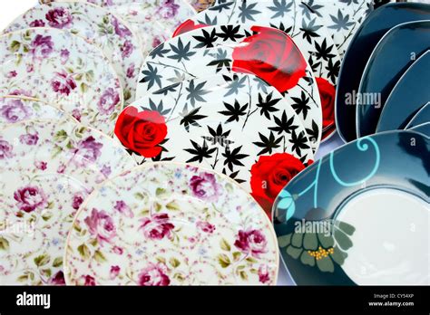 Rotes Geschirr Fotos Und Bildmaterial In Hoher Auflösung Alamy