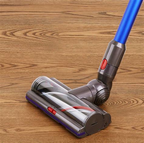 Gtech Vs Shark Who Makes The Best Cordless Vacuum Cleaners Clean