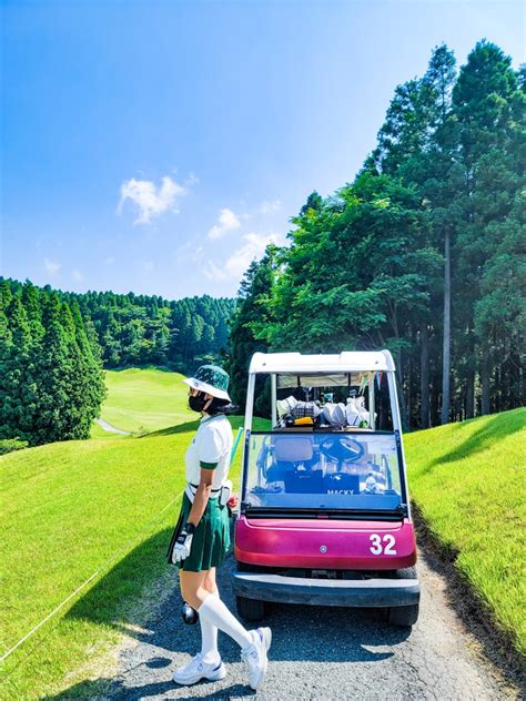 여자 골프 첫 라운딩 준비물 골프입문 골린이 골프초보 복장 머리올리기 네이버 블로그