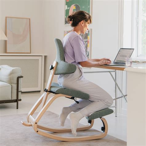 Kneeling Chairs Including Variable Back In Action