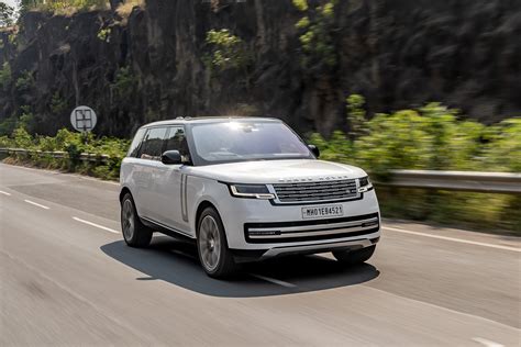 Bollywood Actor Kartik Aaryan Takes Home A New Land Rover Range Rover