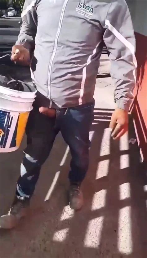 Builder Flashing His Wood In Public ThisVid Com