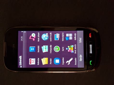 Nokia C
