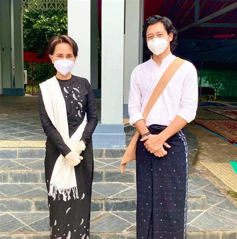 မေးလိုရာမေး မှ ကိုဒေါင်း Daung Kyaw Zin Htet Facebook