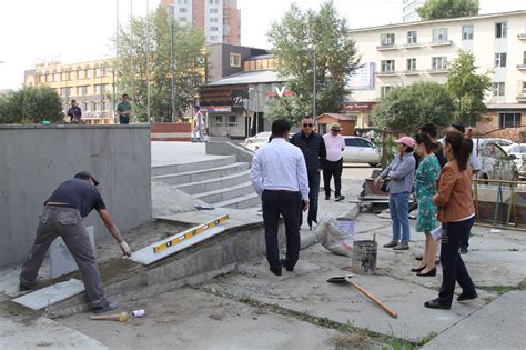 МУИС ийн удирдлагууд сургуулийн засварын ажилтай танилцлаа Монгол Улсын Их Сургууль