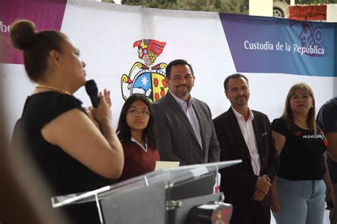Motiva El Alcalde A Estudiantes De La Federal 2 Durante Entrega De