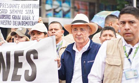 Estas Son Las Críticas A La Reforma De La Salud Que Hace Álvaro Uribe