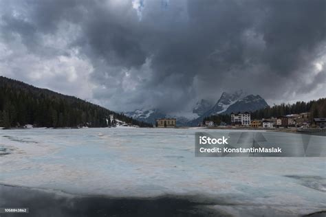 배경 이탈리아 Dolomites 산악 호수 미주리 나의 아름 다운 풍경입니다 이탈리아에서 동부 Dolomites에 여행 목적지의