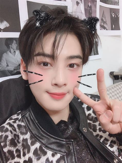 社群 190306 銀優文彬產賀真真rockymj 推特ig 更新9則 看板 Astro 批踢踢實業坊