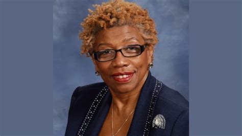 Superb Woman Rev Dr Ouida Lee I Messenger