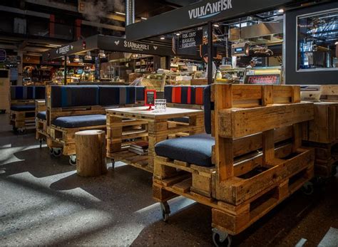 Мебель из поддонов и паллет для бара и кафе Купить мебель в стиле лофт для вашего кафе или