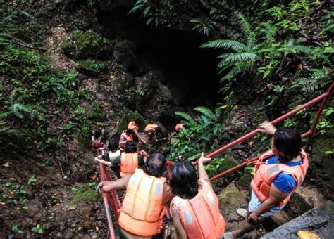 Sambulawan Underground River Siquijor Entrance Shellwanders