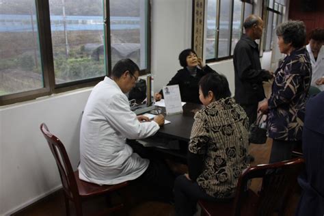 沙溪社区开展中医义诊关爱老人公益活动