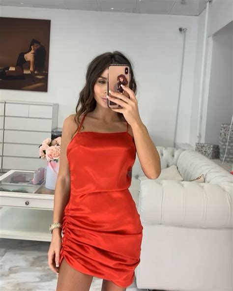 Posted By Likekatemoscow Шоурум в Москве ️likekate В гардеробе каждой девушки должно быть мини