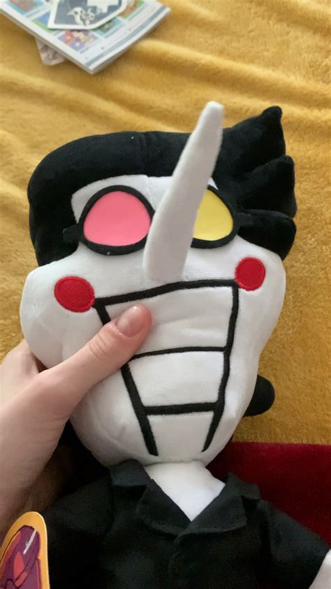 My Spamton Plush Makes Weird Noises Does Anyone Know What This Means