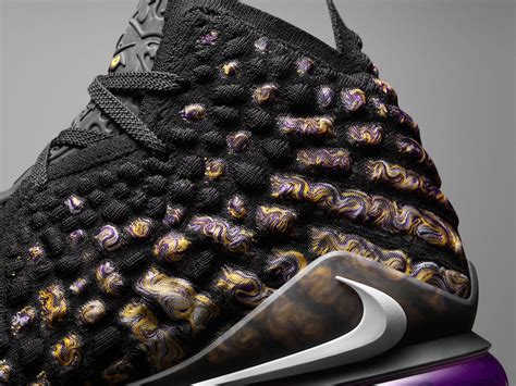 Lebron James Shoes 17