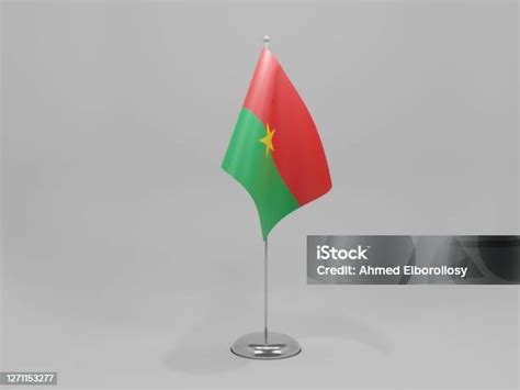 부르키나파소 국기 흰색 배경 3d 렌더 0명에 대한 스톡 사진 및 기타 이미지 0명 국기 기 Istock