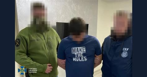 Ukraine Security Service Detains Five Officers Spying For Russians