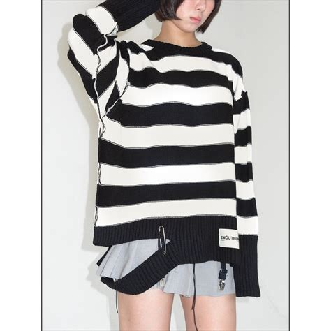 STRIPED SWEATER – EMoutburst