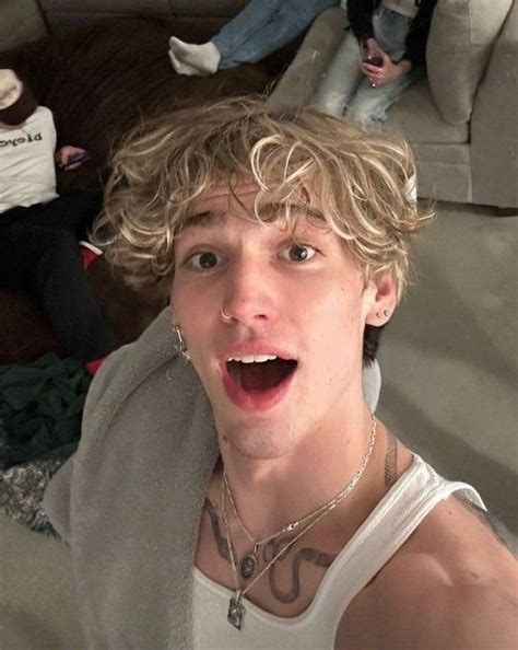 Spider Girl — Vinnie Hackers Masterlist