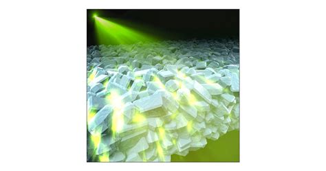 Nanogap Rich Tio2 Film For 2000 Fold Field Enhancement With High
