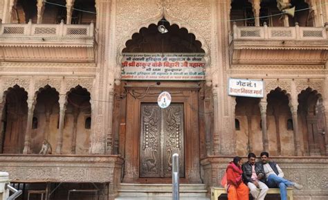 Agra Mathura Vrindavan Gokul Nandgaon Barsana Tour Package