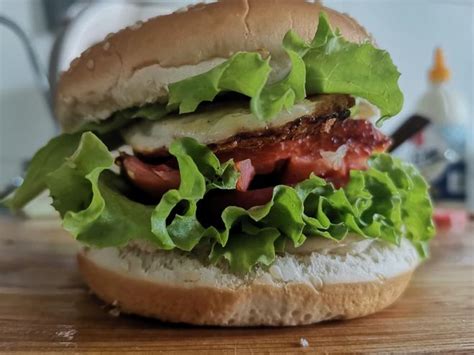 【美味的汉堡🍔的做法步骤图，怎么做好吃】lye21n下厨房