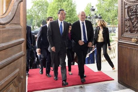 王毅谈共建“一带一路”：为各国实现共同发展繁荣开辟新路径