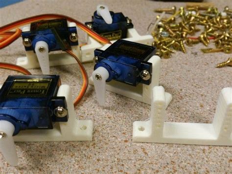 Servo Mount Bracket By Atoomnet Thingiverse Model Trains Model Train Layouts Model Railway
