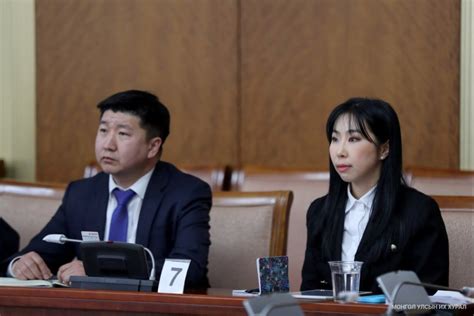 МҮОНРТ ийн Үндэсний зөвлөлийн гишүүнийг чөлөөлөх томилох тухай асуудлыг хэлэлцэв