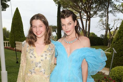 Ever Anderson Tochter Von Milla Jovovich Cuvbus