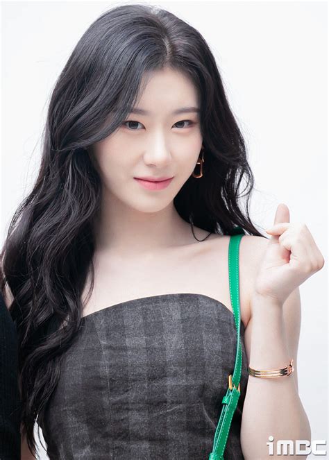[움짤] 있지 블랙스완 레전드 였지~
