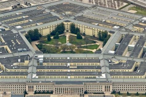 Pentagon Calls For Tighter Integration Between Military And Commercial
