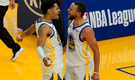 Stephen Curry Gana El Título De Anotaciones Y Los Warriors Se Afianzan