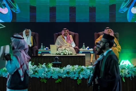 عام سمو الأمير فيصل بن سلمان يرعى حفل تخرج برامج الدراسات العليا