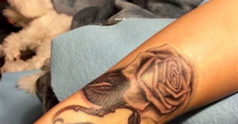 Demi Lovato Replaces Vagina Tattoo With Giant Rose—see The Pic E News