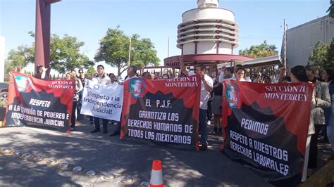 Protestan Y Toman Calles Empleados Del Poder Judicial