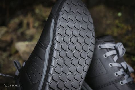 Specialized Release New 2fo Dh Flat And Clip Shoes