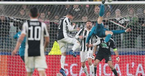 바이시클킥 호날두 베일 올해의 Ucl 골 1 2위 선정