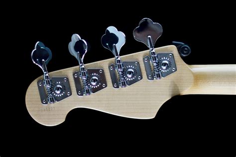 Maruszczyk Jake C4p Fretless Natural Gloss 230221 Bass Direct