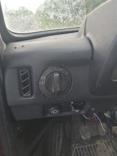 Выключатель света Газель — Lada 4x4 3D, 1,7 л, 2010 года | аксессуары ...