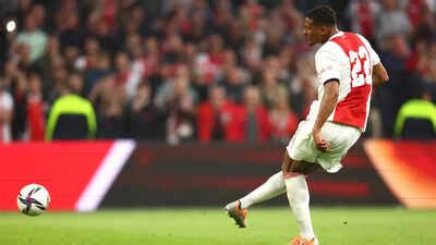 Sebastien Haller To Undergo Surgery For Testicular Cancer Football