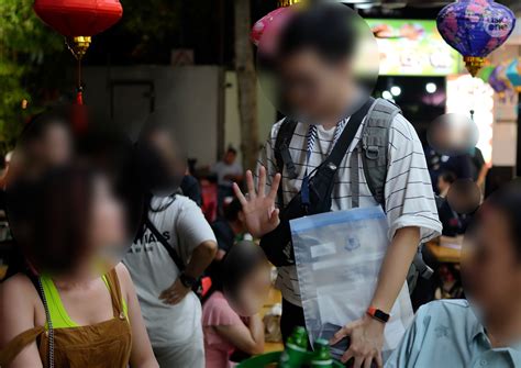 Police Operation In Geylang 33 Women Nabbed For Offering