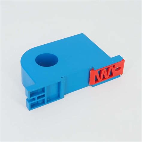 Open Loop Hall Current Sensor With Low Offset Voltage And High
