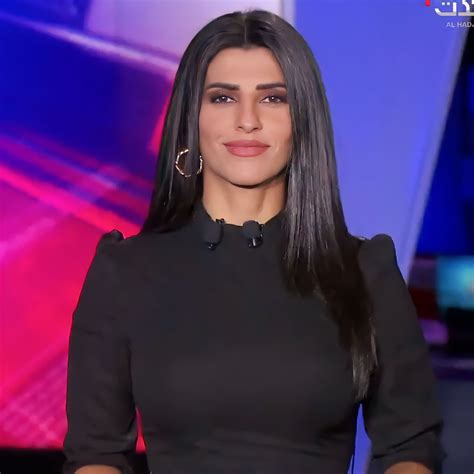 أجدد إطلالة للإعلامية اللبنانية الجميلة لارا نبهان مذيعة قناة الحدث الأربعاء 2092023